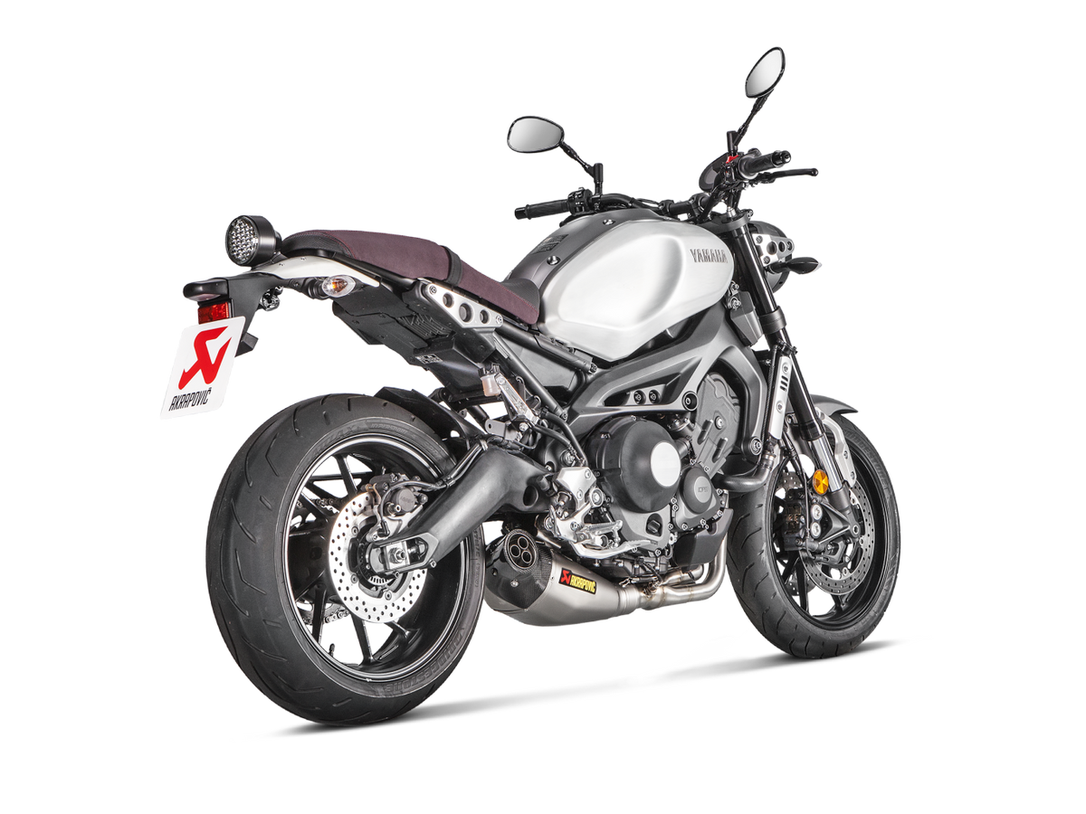 AKRAPOVIC Yamaha XSR 900 / GP Exhaust System "Racing Line" (titanium ...