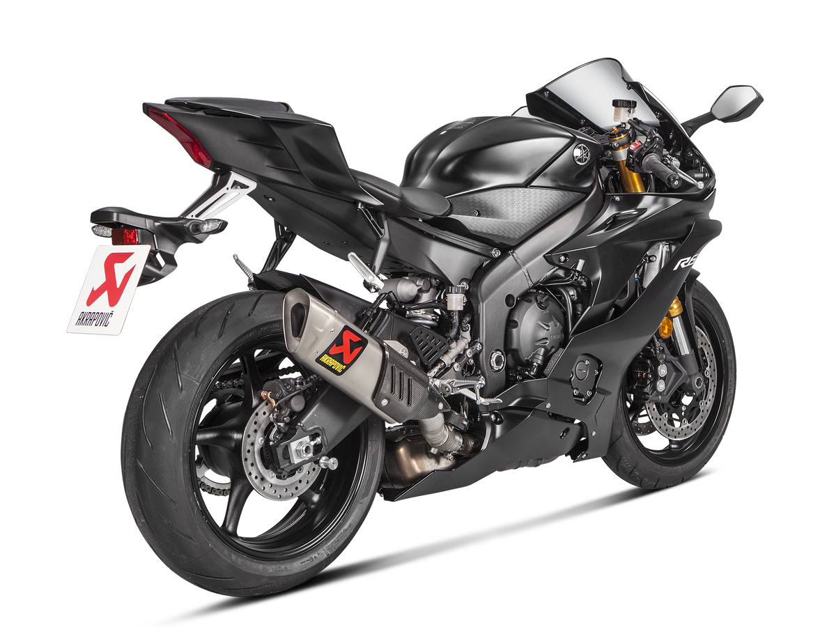 AKRAPOVIC S-Y6SO12-HAPT Yamaha YZF-R6 (2017+) Slip-On Exhaust – 2Wheels ...