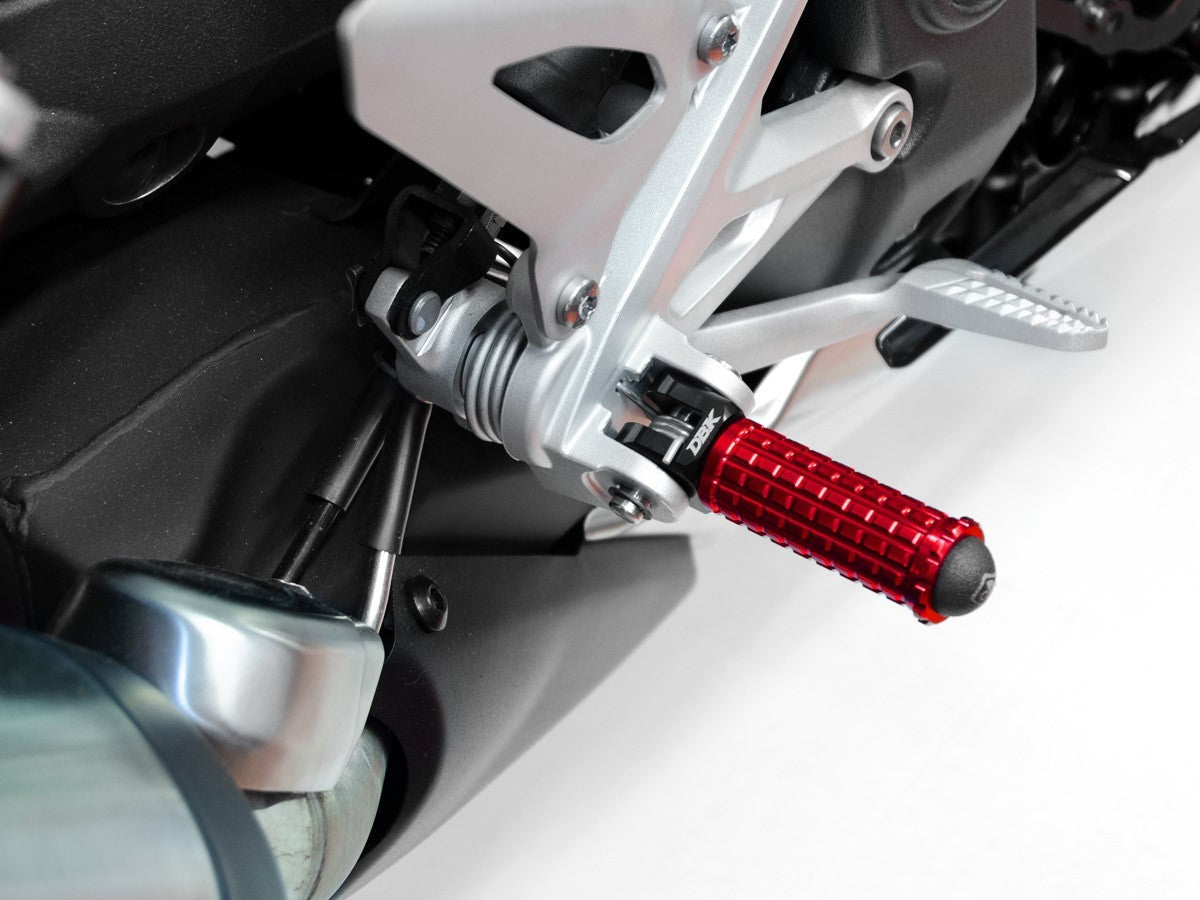DBK Ducati Panigale V4 / Streetfighter V4 Footpegs (pilot; racing ...