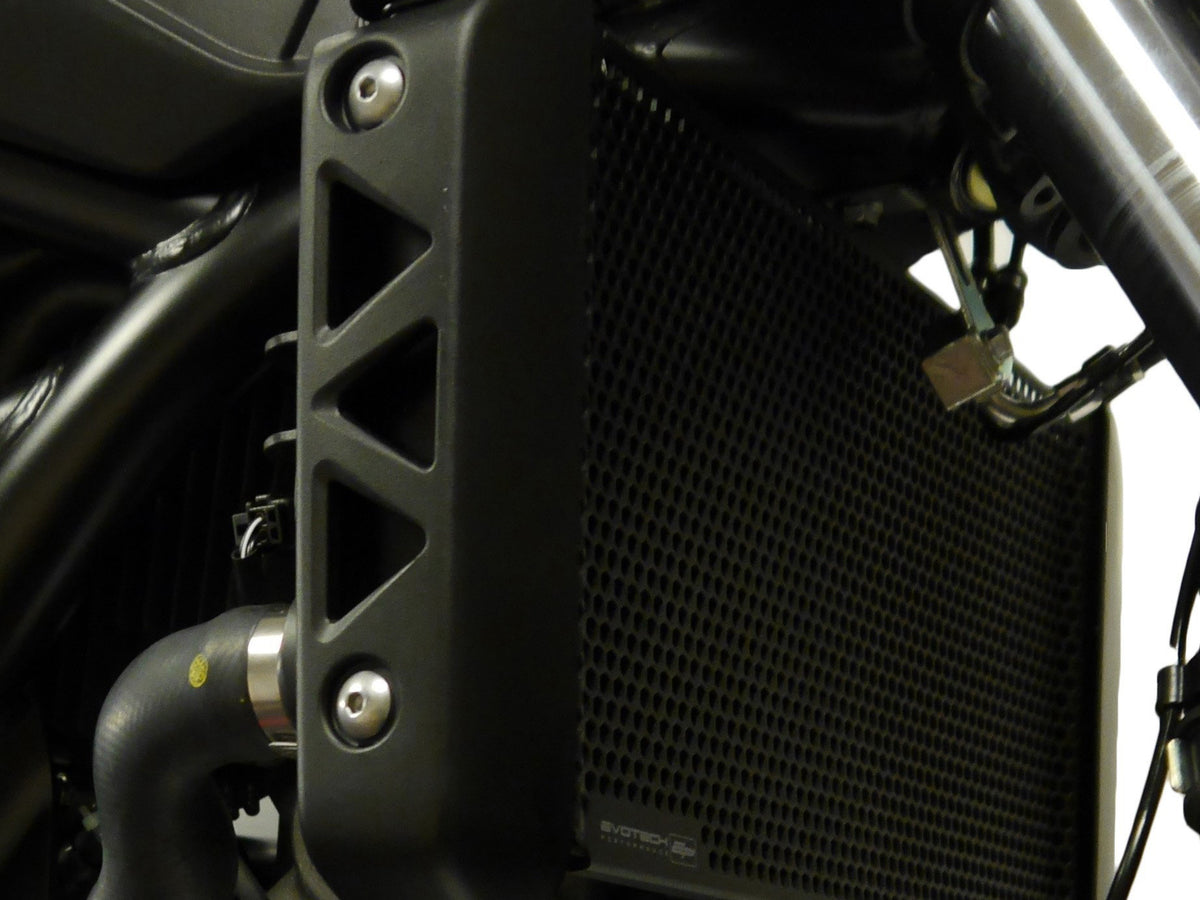 EVOTECH Suzuki SV650 / SV650X Radiator Guard – 2Wheels Hero